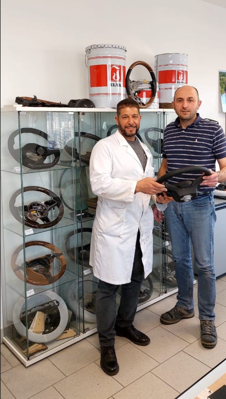 Le vernici Ilva impreziosiscono i volanti delle migliori luxury car - Ilva